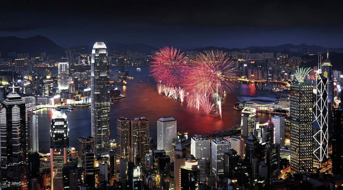 2024 Hong Kong National Day Fireworks Tour [Includes Dinner + Snacks ...